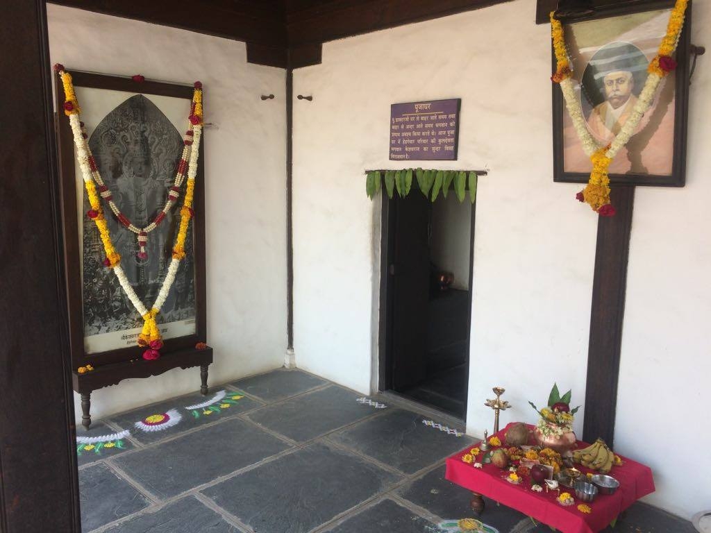 doctor hedgewar house - Sadhana Weekly - Gujarati Magazine